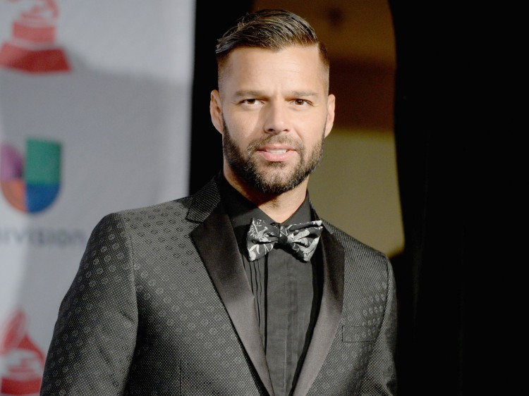 La star Ricky Martin si trasferisce in una lussuosa villa a Beverly ...